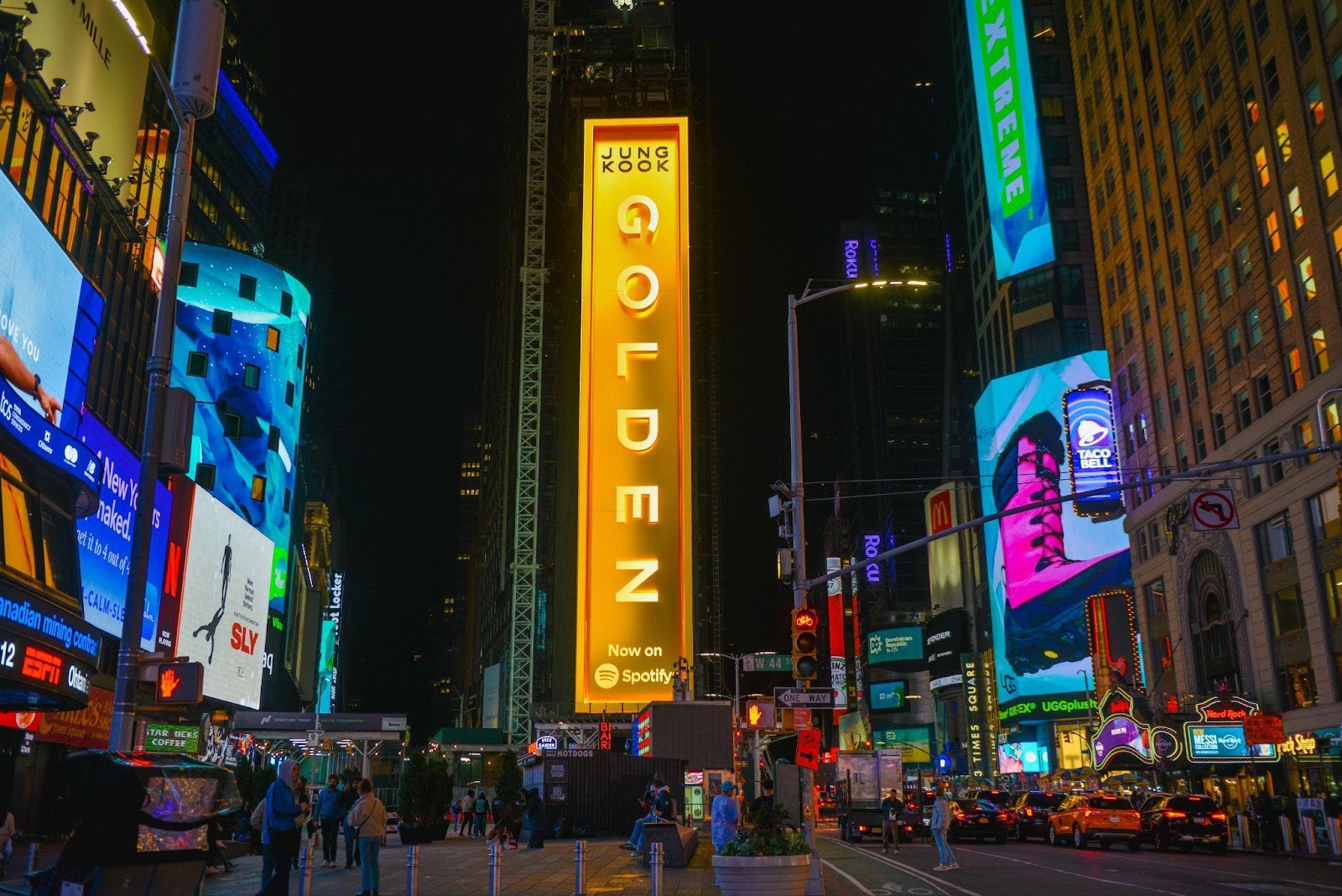 Spotify and Jung Kook paint the world ‘GOLDEN’ to celebrate the singer ...