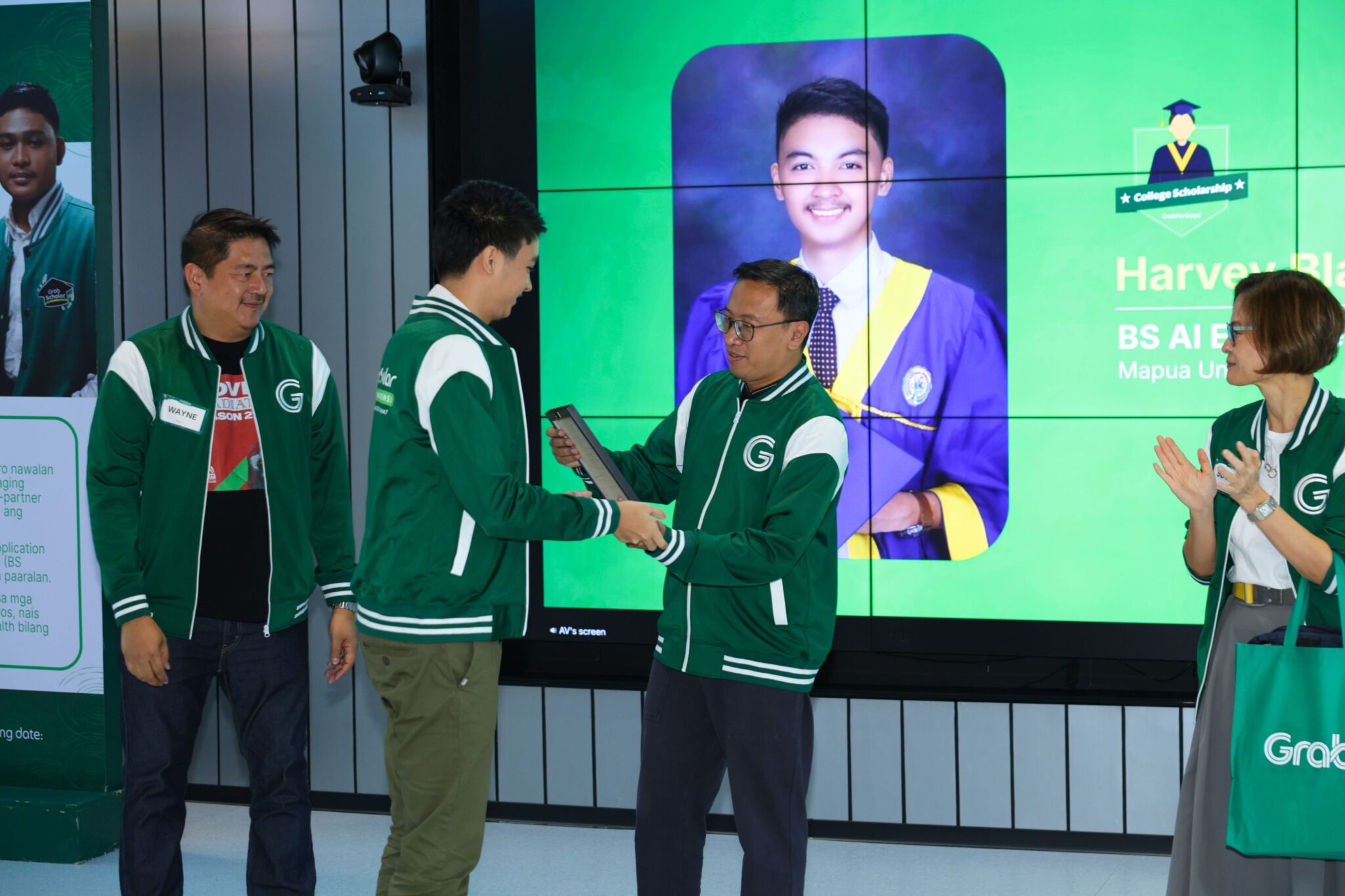 STEM, Business Students form newest batch of GrabScholars - Manila Insight