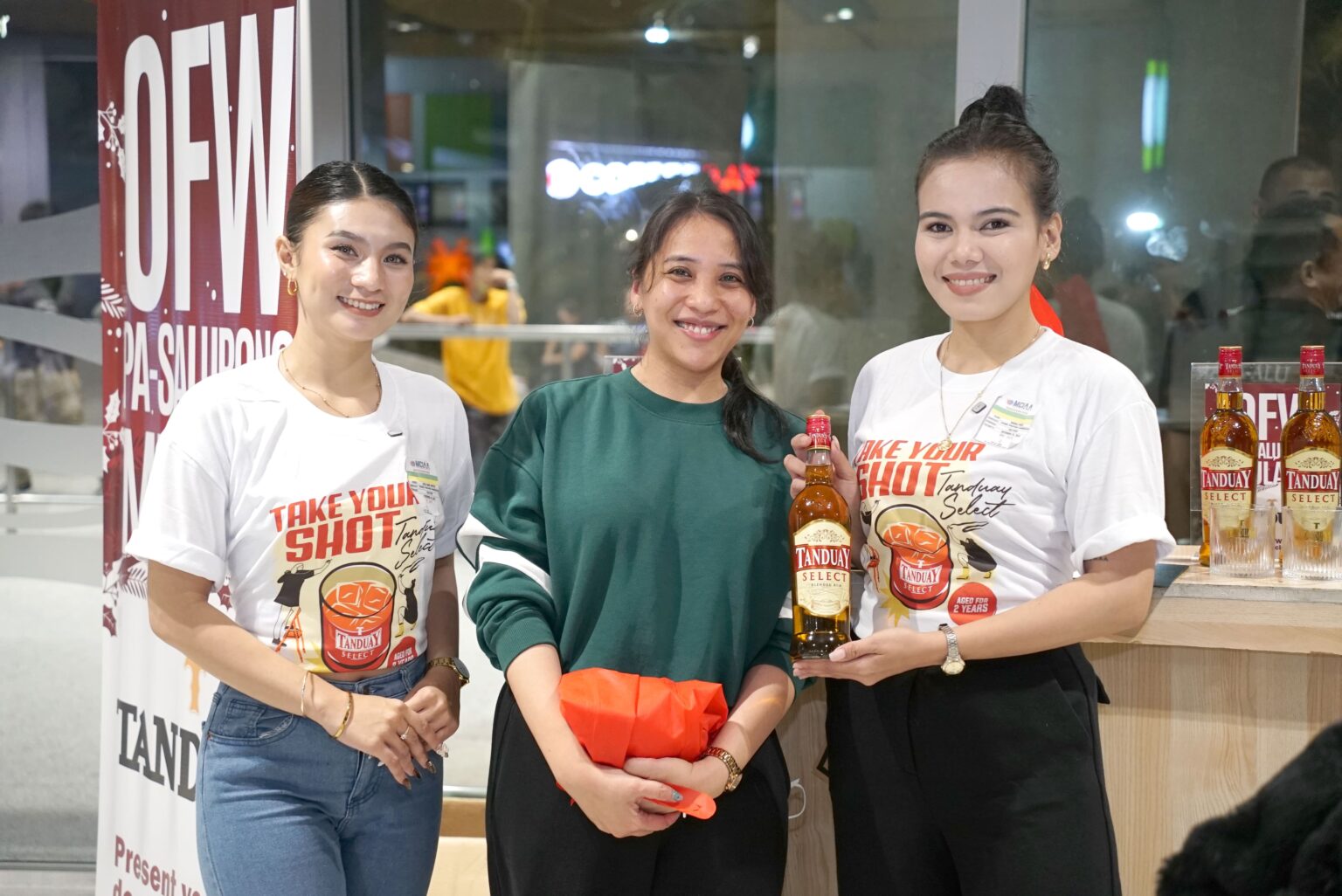 Tanduay Gives Homecoming Gifts to Returning OFWs at Cebu Airport ...